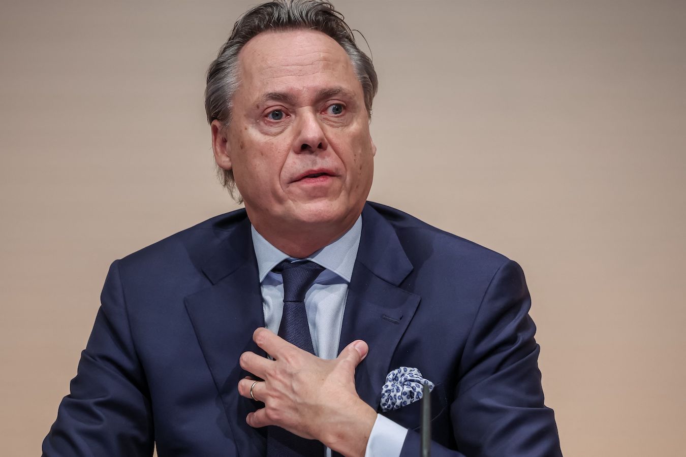 Sergio Ermotti torna al comando di Ubs. Ecco chi è | WSI